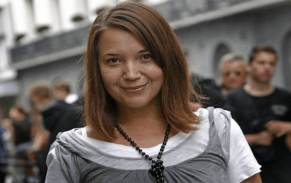 Reporter cenzuriral kolumno Ane Jud, ker ni lepo pisala o Tini Gaber ...